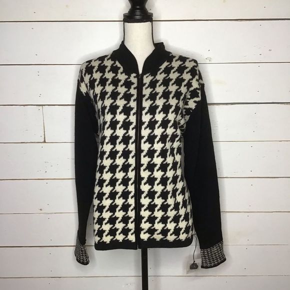 Jillian Jones | Sweaters | New Jillian Jones Wool Sweater Fullzip ...